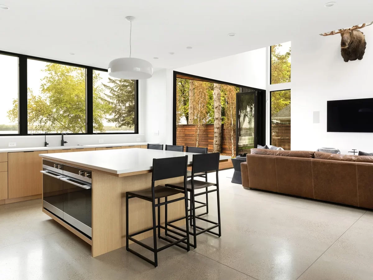 Lakeside Sanctuary - M&M Home Contractors